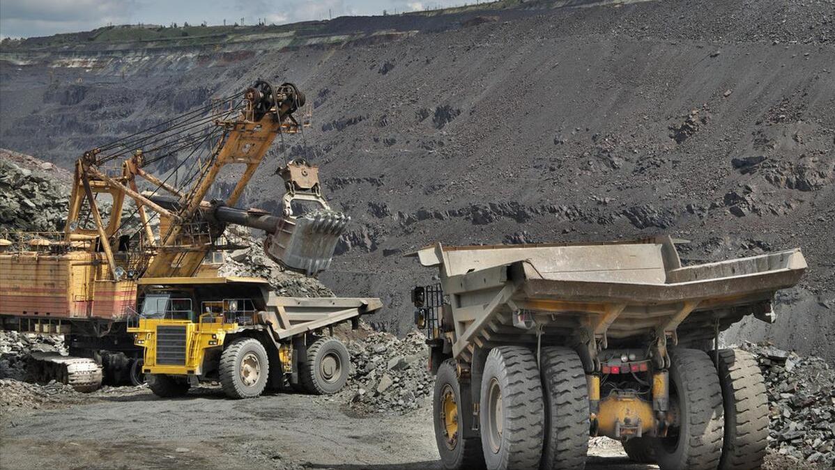 Bolivia is sitting on a huge iron mine and wants to export it to "iron ...