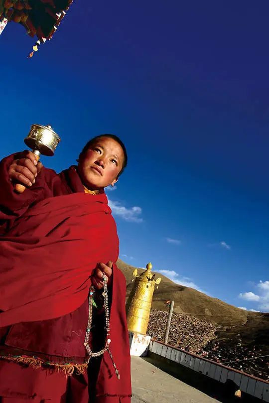 laugh at Zhang Datong - iNEWS