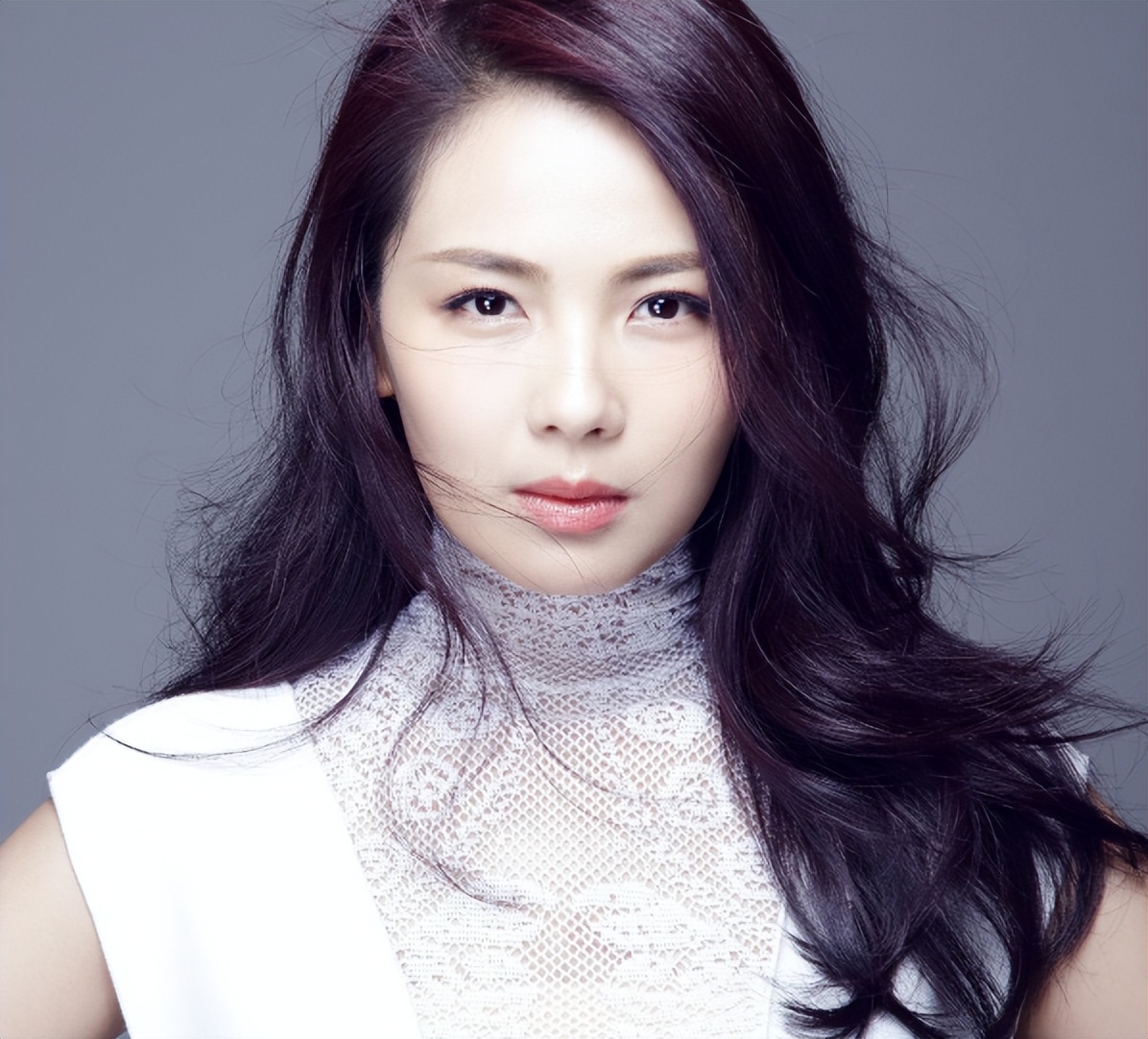 Liu Tao paid off a debt of 400 million for her husband, but worked hard ...