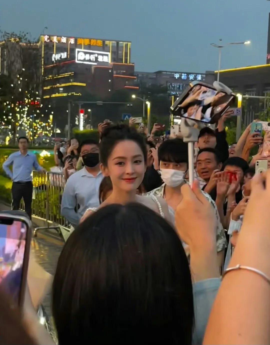 Nazha's picture is so beautiful - iNEWS