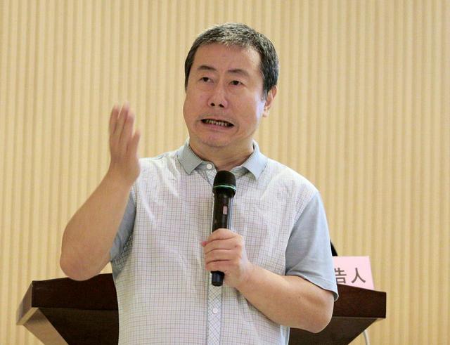 Four CCTV hosts went to jail, Rui Chenggang deserved what he deserved ...