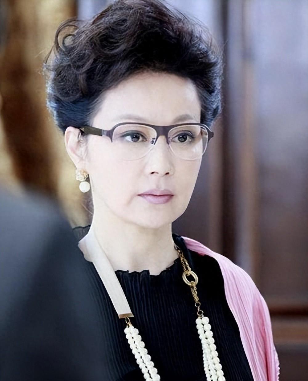 Cinderella's Counterattack - iMedia