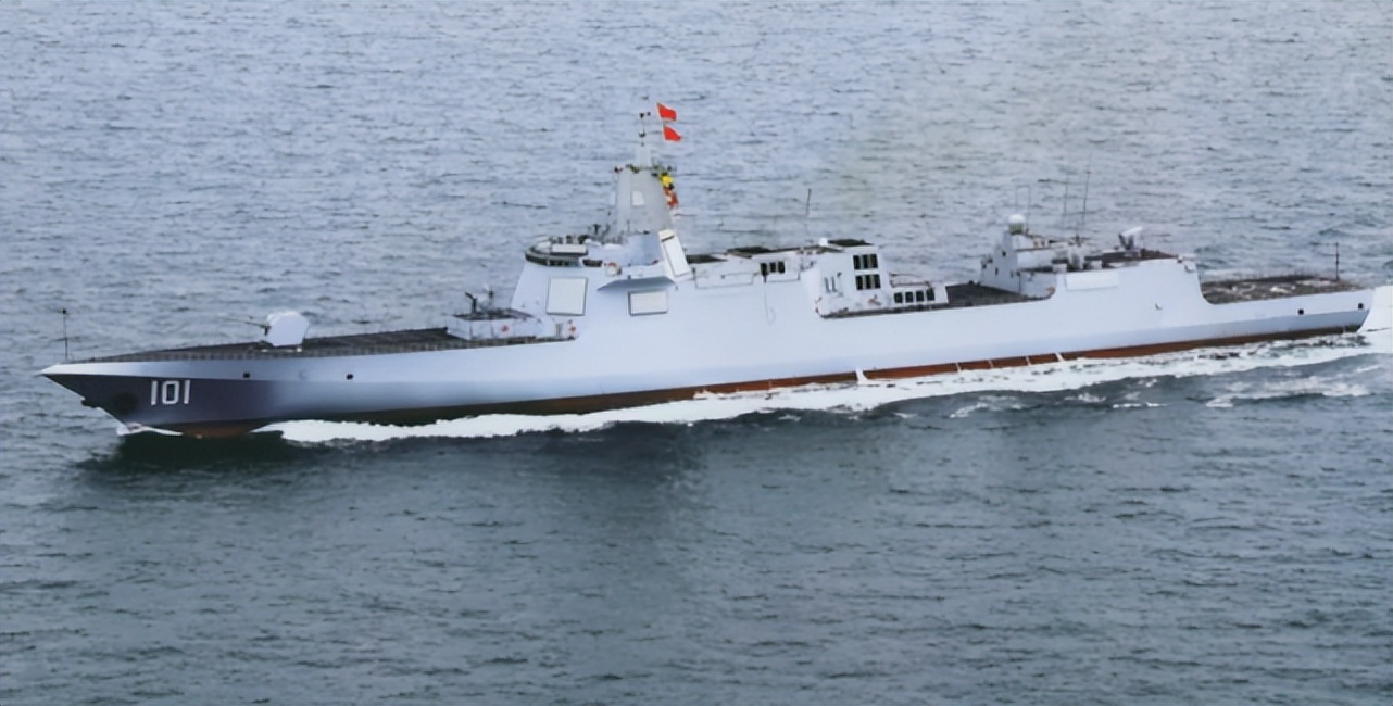 The captain of the destroyer: the rank is a colonel, but the 055 type ...