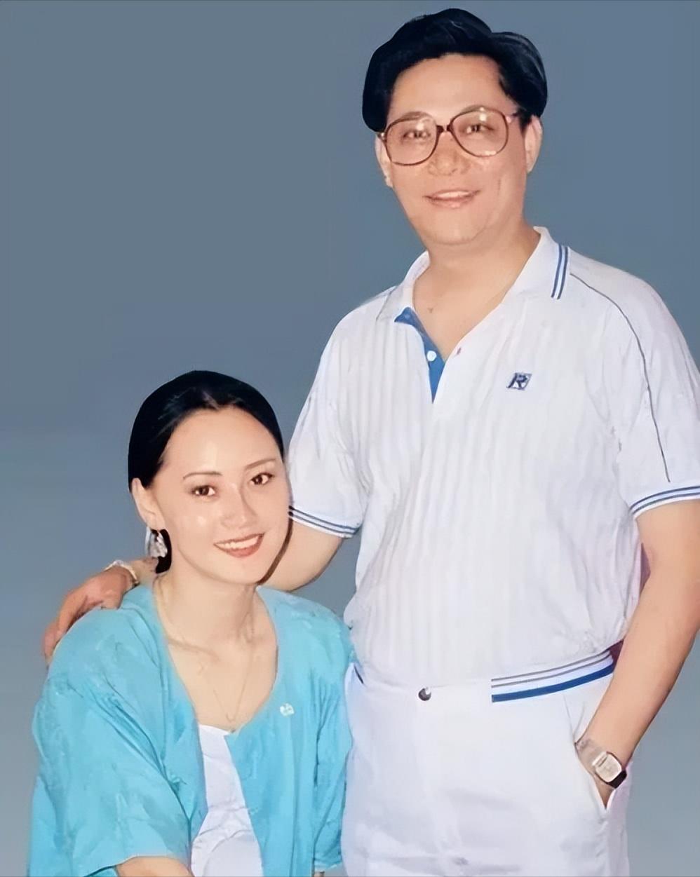In 1983, Song Jia married Zhang Xuejin, who was 21 years older than her ...