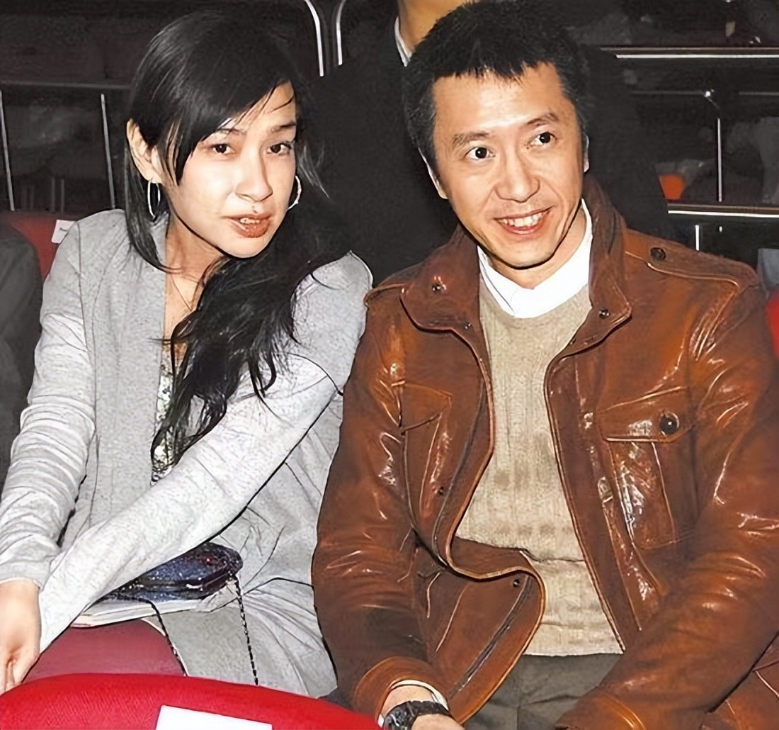 "Queen of Songs" Lin Yilian: She waited for her first love for 20 years, but Li Zongsheng ...