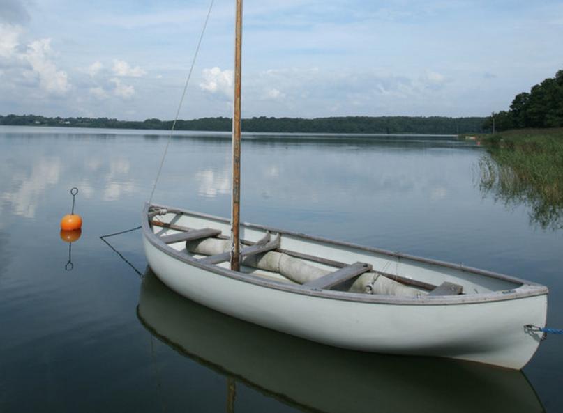 Waves in Nautical History: The Evolution of the Ship - iMedia