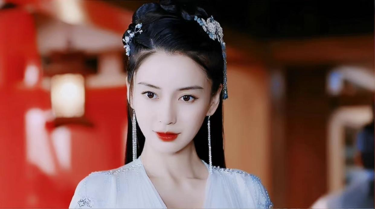 Yang Ying's new drama is to run with the ball by force?After seeing the ...