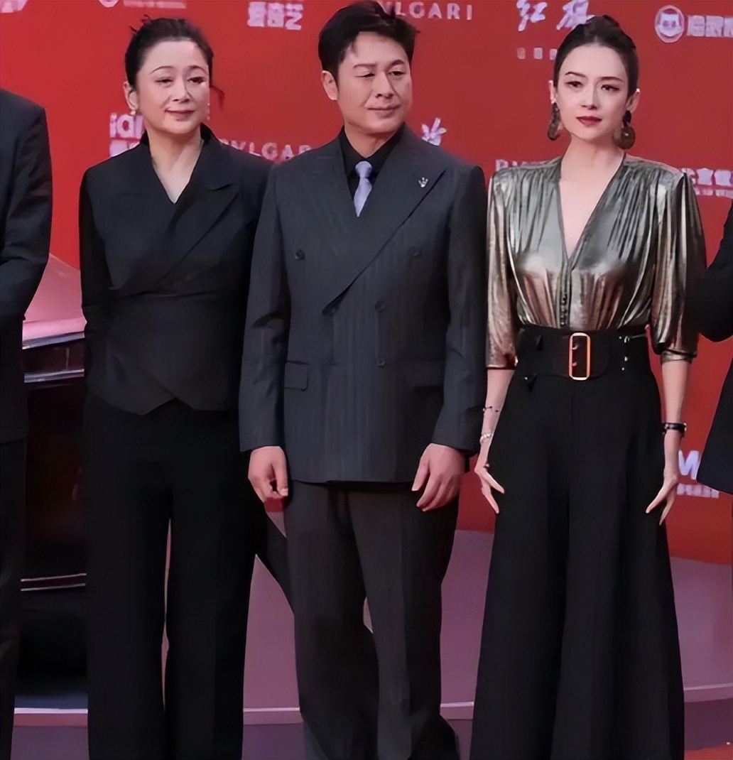 55-year-old Chen Hong couldn't hold back anymore! The cheeks are loose ...