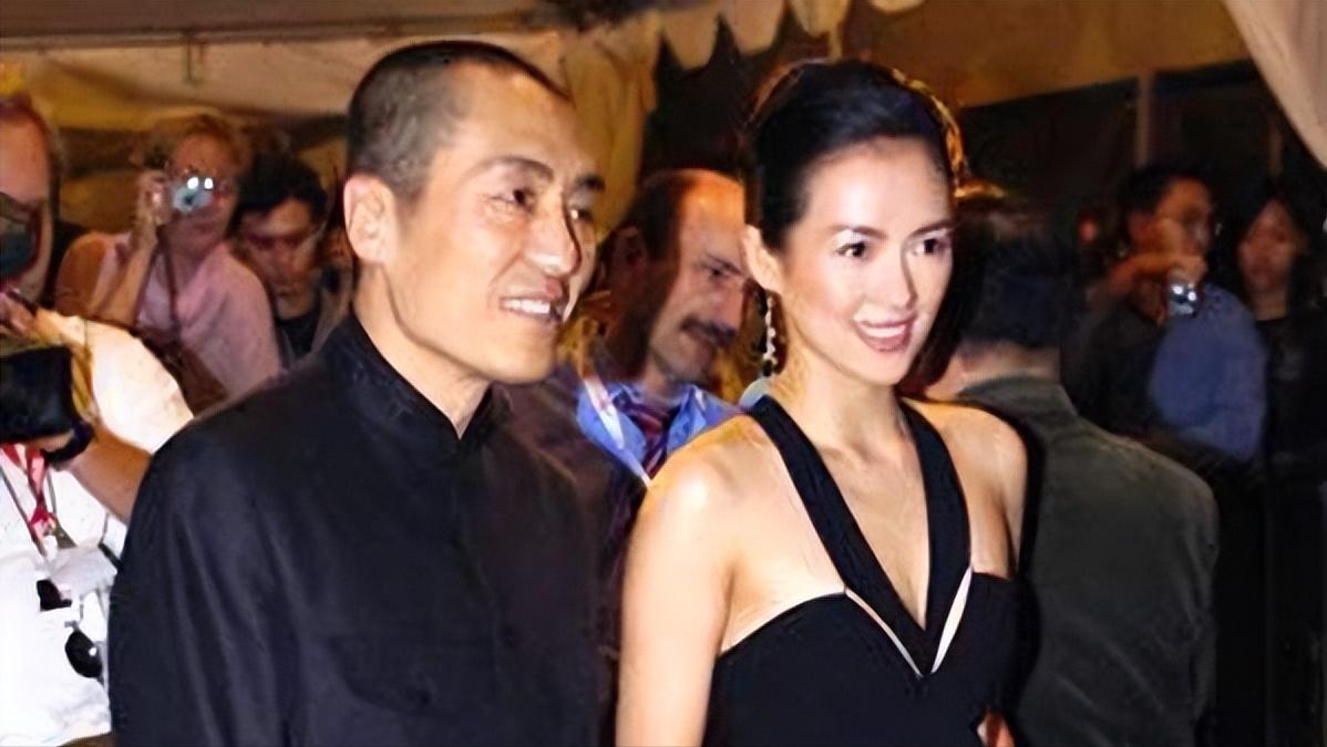 In 1998, Zhang Yimou called Zhang Ziyi: "Come to the hotel to audition ...