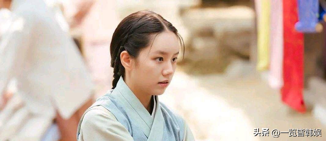 Li Huili's recent photos show pure beauty, please answer 1988 Cheng ...