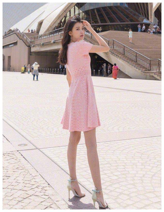 "Beautiful legs like jade" and "skin like fat", take a look at these ...