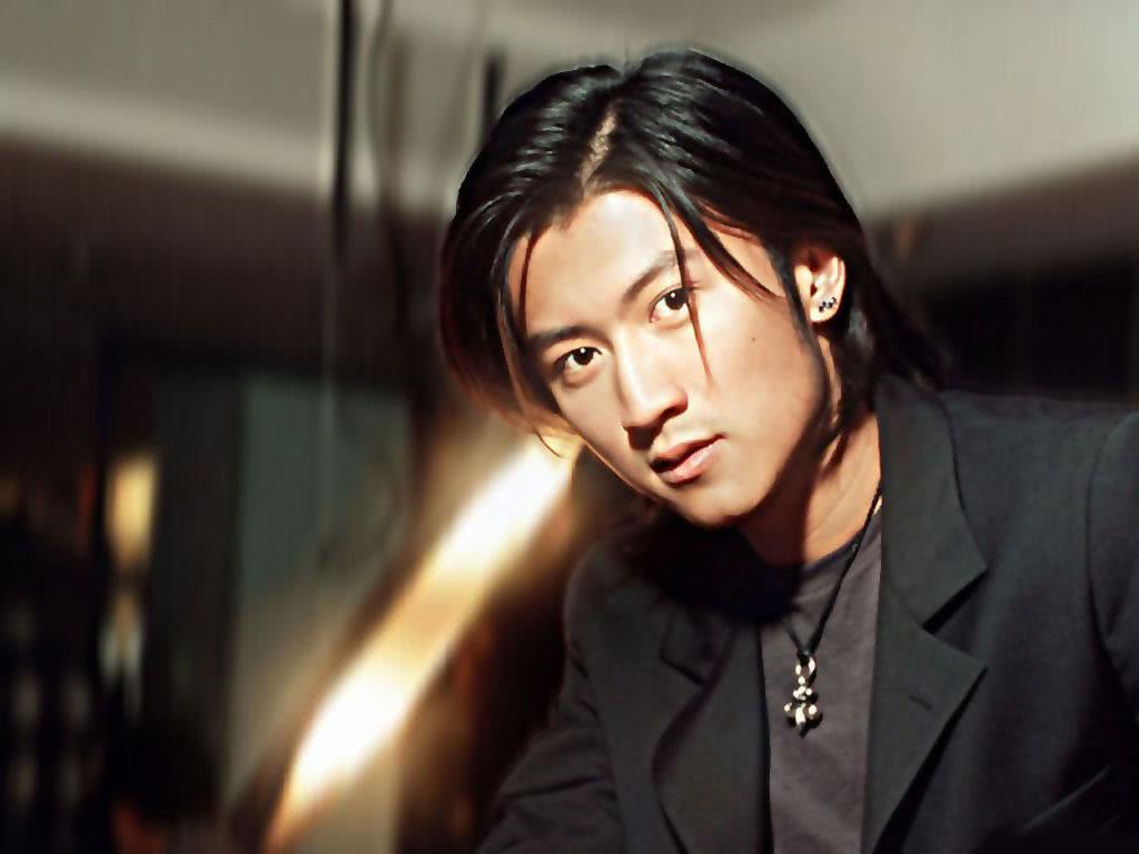 In the past, Nicholas Tse wanted to raise the second place for the ...