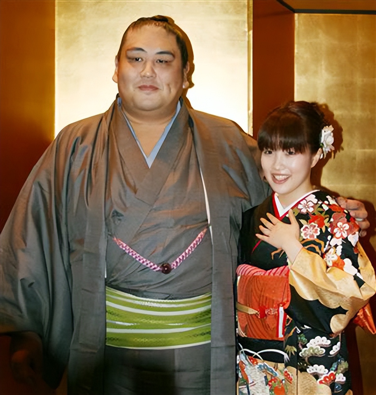 Many Japanese women dream of marrying sumo wrestlers. Why is sumo so ...