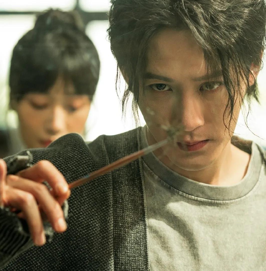 A high-rated urban suspense detective drama is here, handsome ...