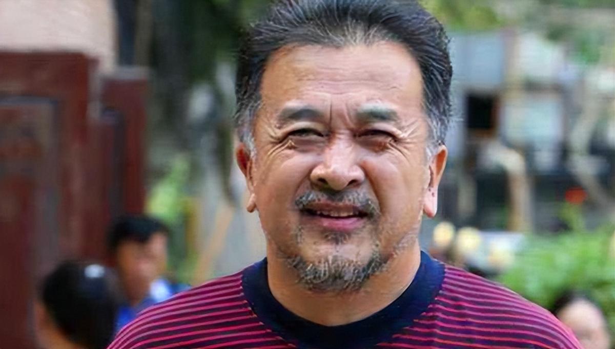 National first-class actor Huang Hong: What kind of life does he have ...