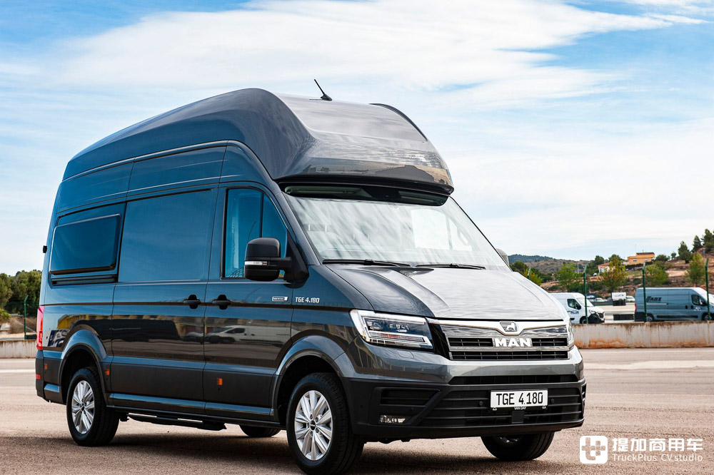 Four-wheel drive, RV and other configurations are all available. MAN ...