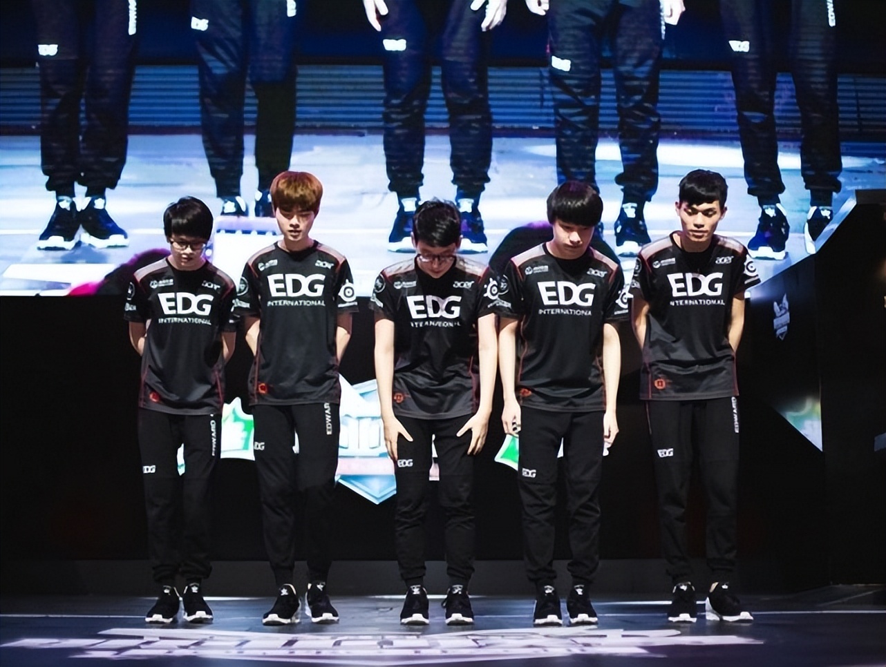 Winning streak team dominance?EDG quarter-finals, 18-game winning ...