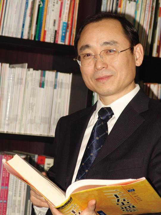 The second growth curve of Confucian coating merchants Guo Xiangen and ...