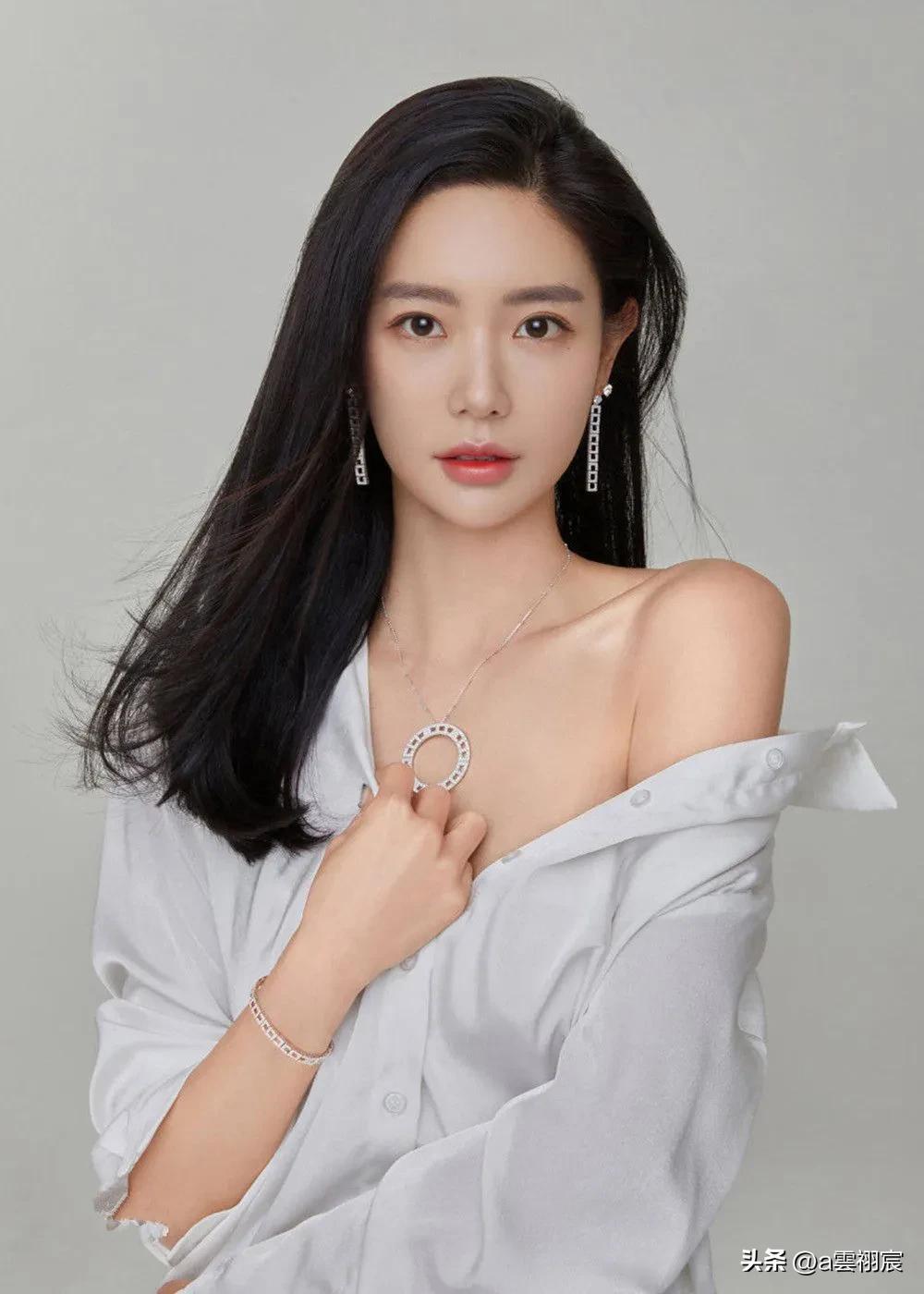 The Actress Who Dedicated Herself to Art - Clara - iNEWS