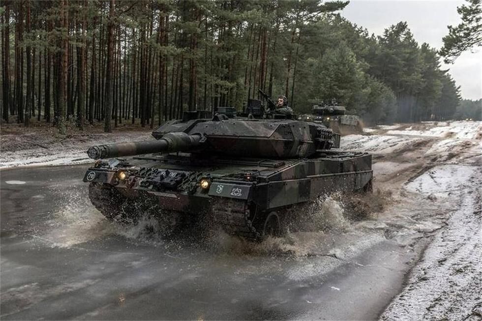 The NATO tanks are still on the road, and the Russian army has already ...