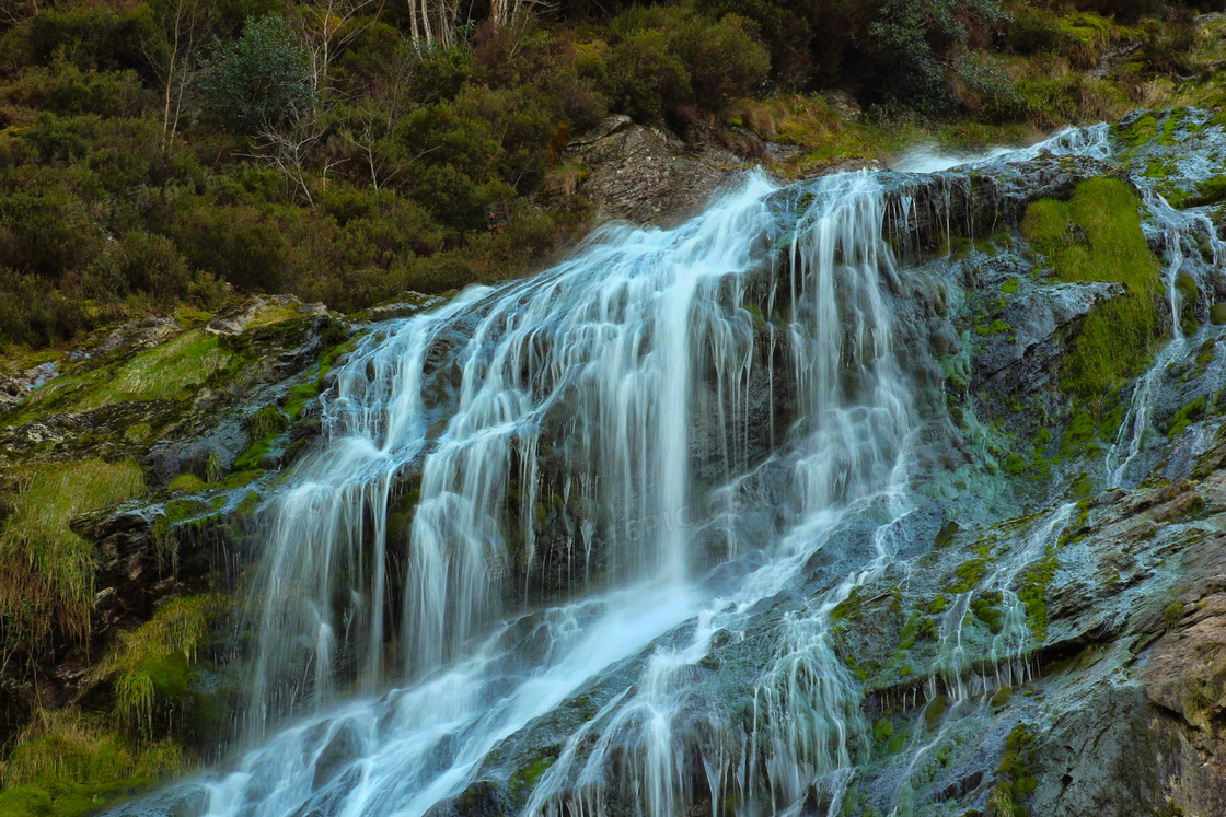 The mysterious female Taoist priest of Luofu Mountain reveals the ...