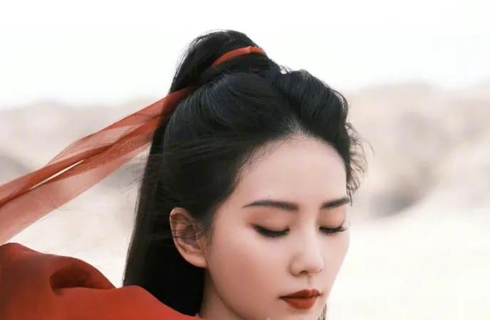 Eat melon Yang Mi Cheng Yi Liu Shishi Lin Zhiying - iNEWS