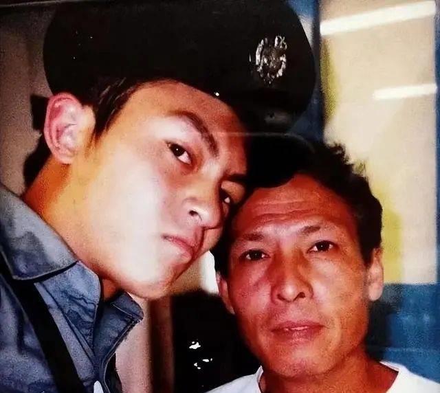 1,400 photos ruined Cecilia Cheung and made Edison Chen quit the ...