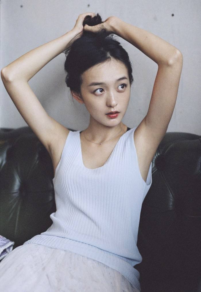 He Hongshan just officially announced her relationship, but her ...