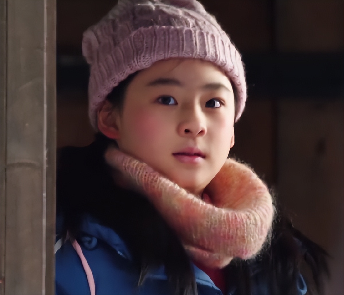 Remember Liu Weixi in "Glory of Our Fathers". Although she is only 11 ...