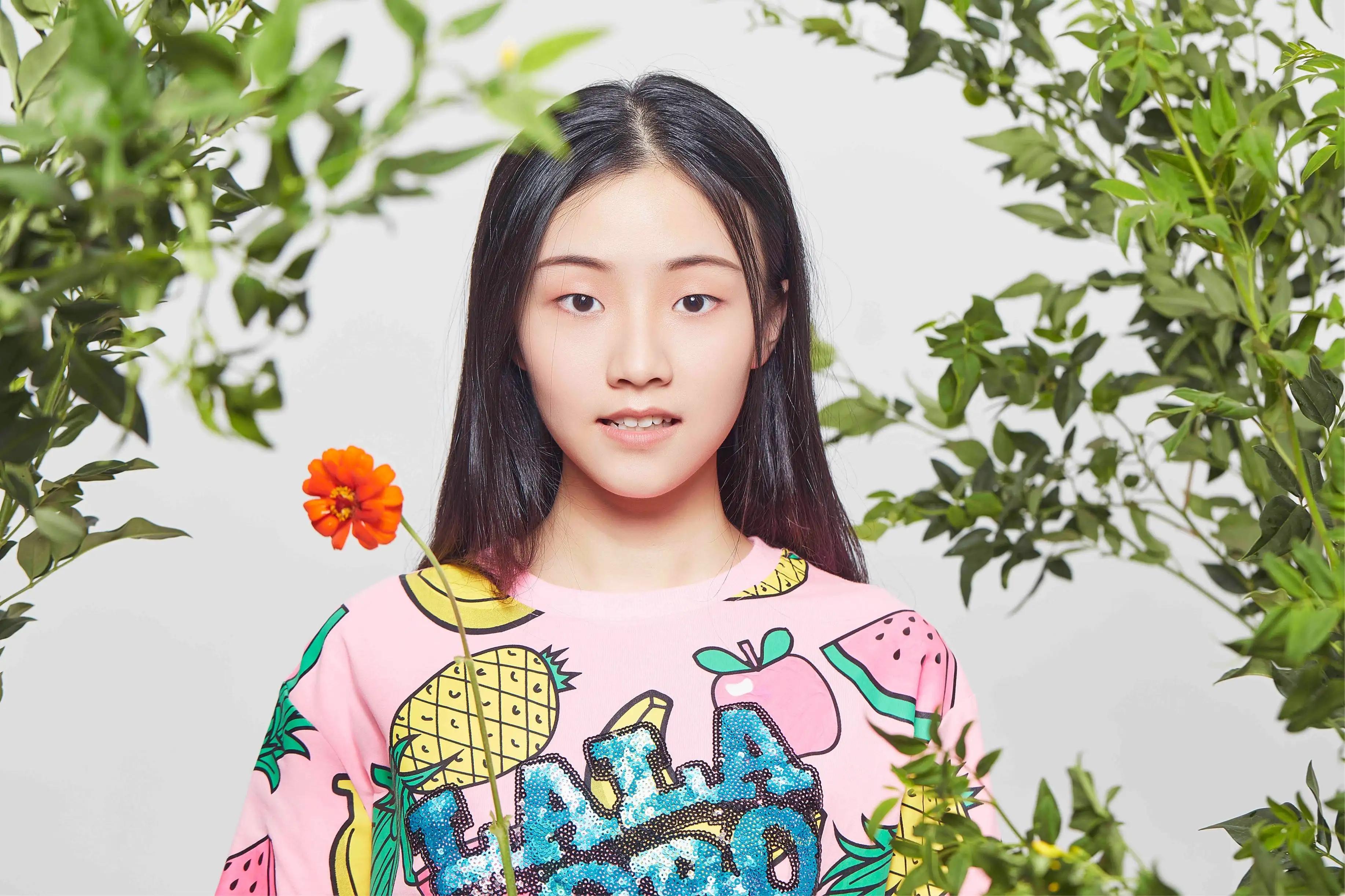 Mingyang Entertainment—Beauty Star—Guo Qin - iMedia