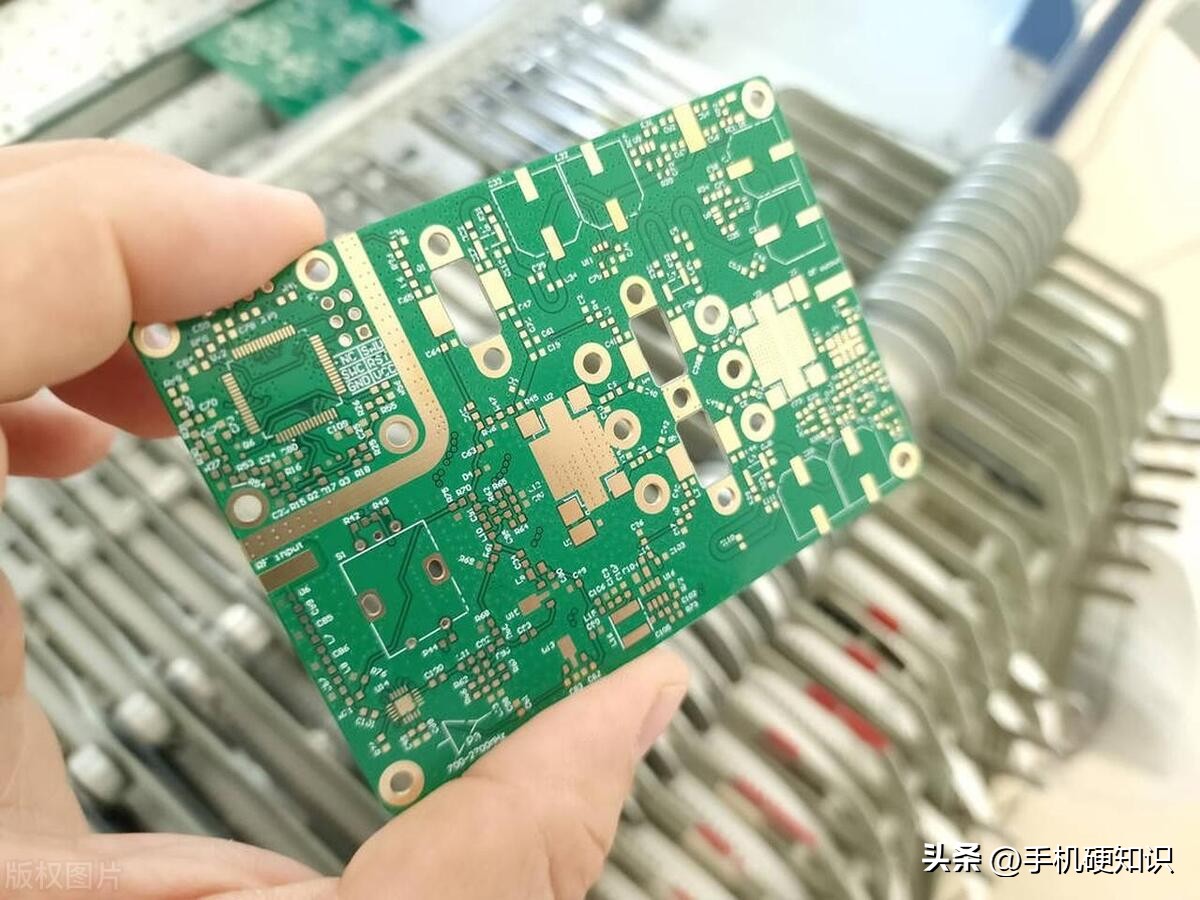 How much do you know about discrete components and PCBs in mobile phone ...