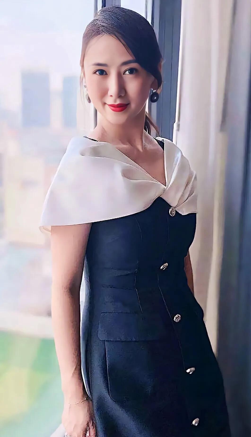 Weng Hong of actress appreciation - iNEWS