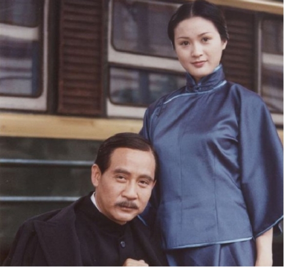 Xu Zhimo's ex-wife Zhang Youyi, from the abandoned wife to the bank ...