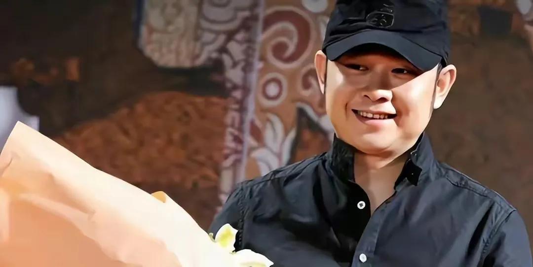 Let's get to know "Dao Lang", a singer with great musical personality ...