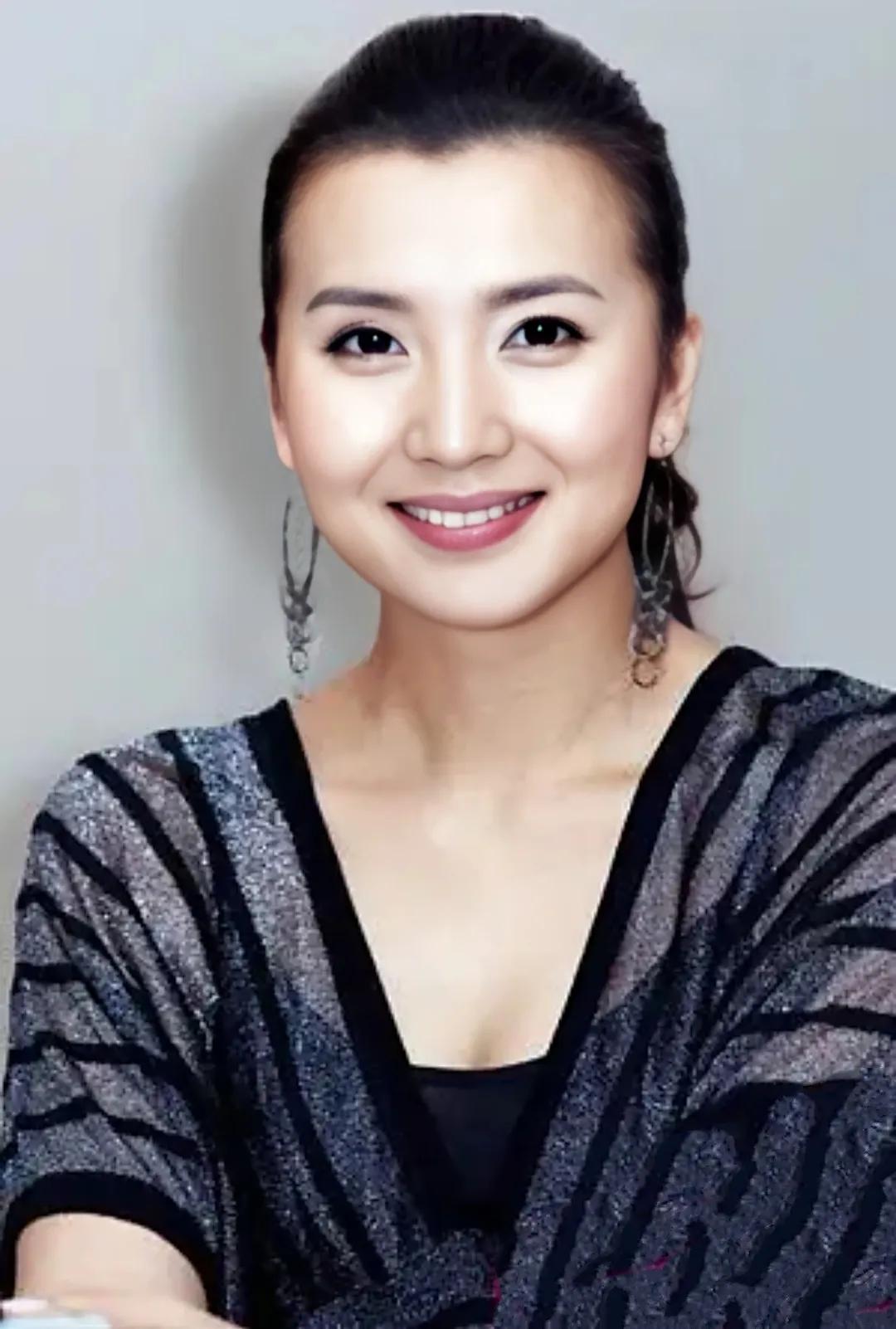 Heartthrob: Chen Hao's charming photos - iNEWS