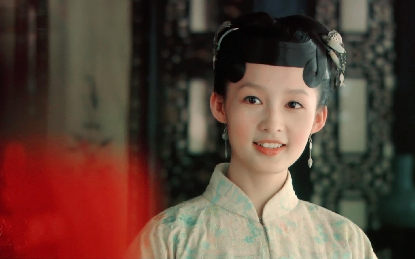 Li Qin grabbed the big cake, He Saifei became popular again, the reason ...