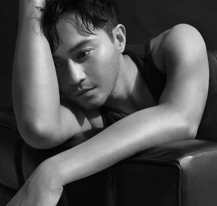Looking at Zhang Zhilin after more than 30 years: such a perfect man ...
