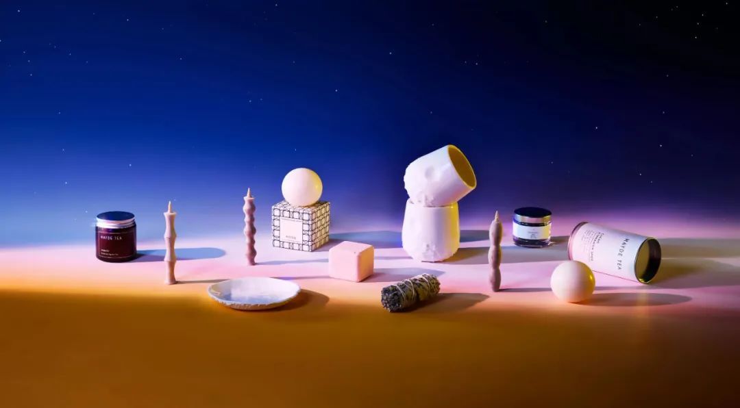 TWELV. Luxury Gift Constellation Box - iNEWS