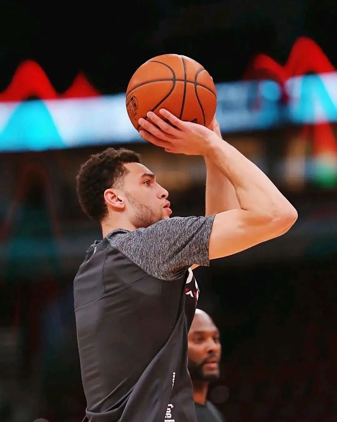 Basketball consumes a lot of energy. How do those strong basketball ...