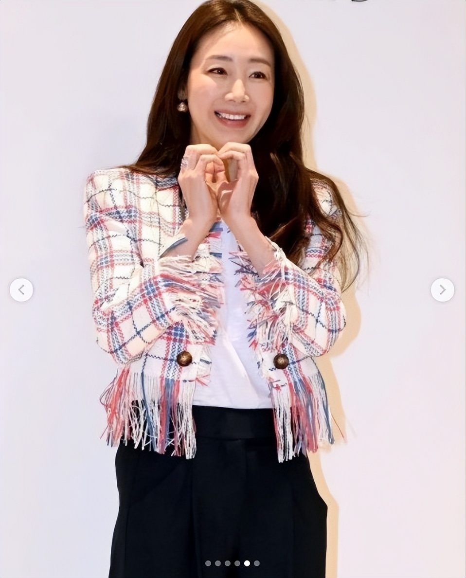 47-year-old Cui Zhiyou is "the goddess of immortality" at all! Even ...