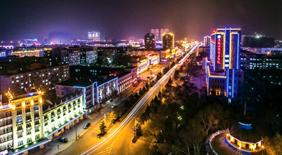 Russian netizens looked at the night view of the Heihe River in China ...