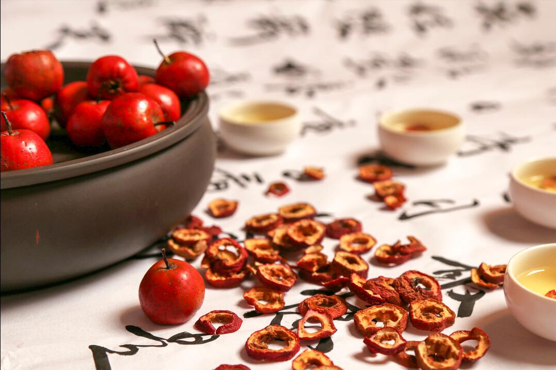 Where to drink dried hawthorn soaked in water - iNEWS