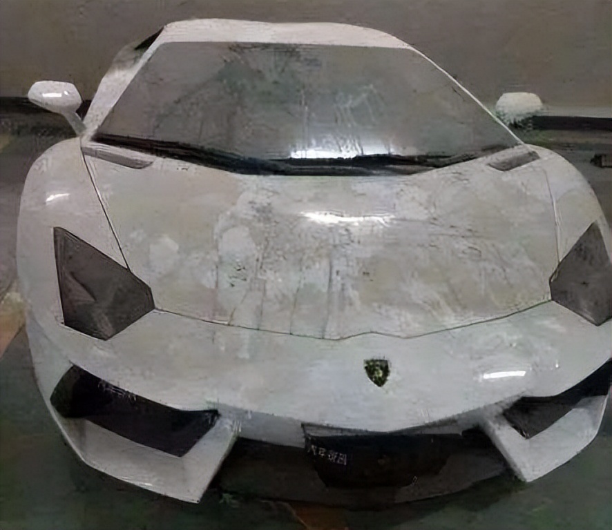 The "ash-falling car" that has been parked in the basement for several ...