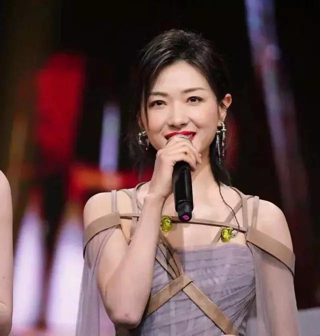 Wan Qian, the goddess of beauty and luxury - iNEWS