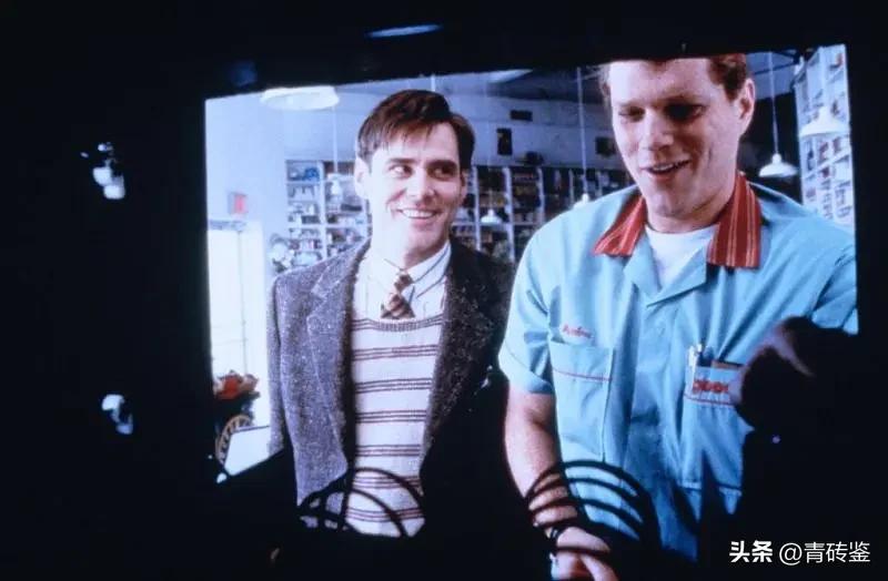 The dialogue structure in the movie "The Truman Show", revealing the ...