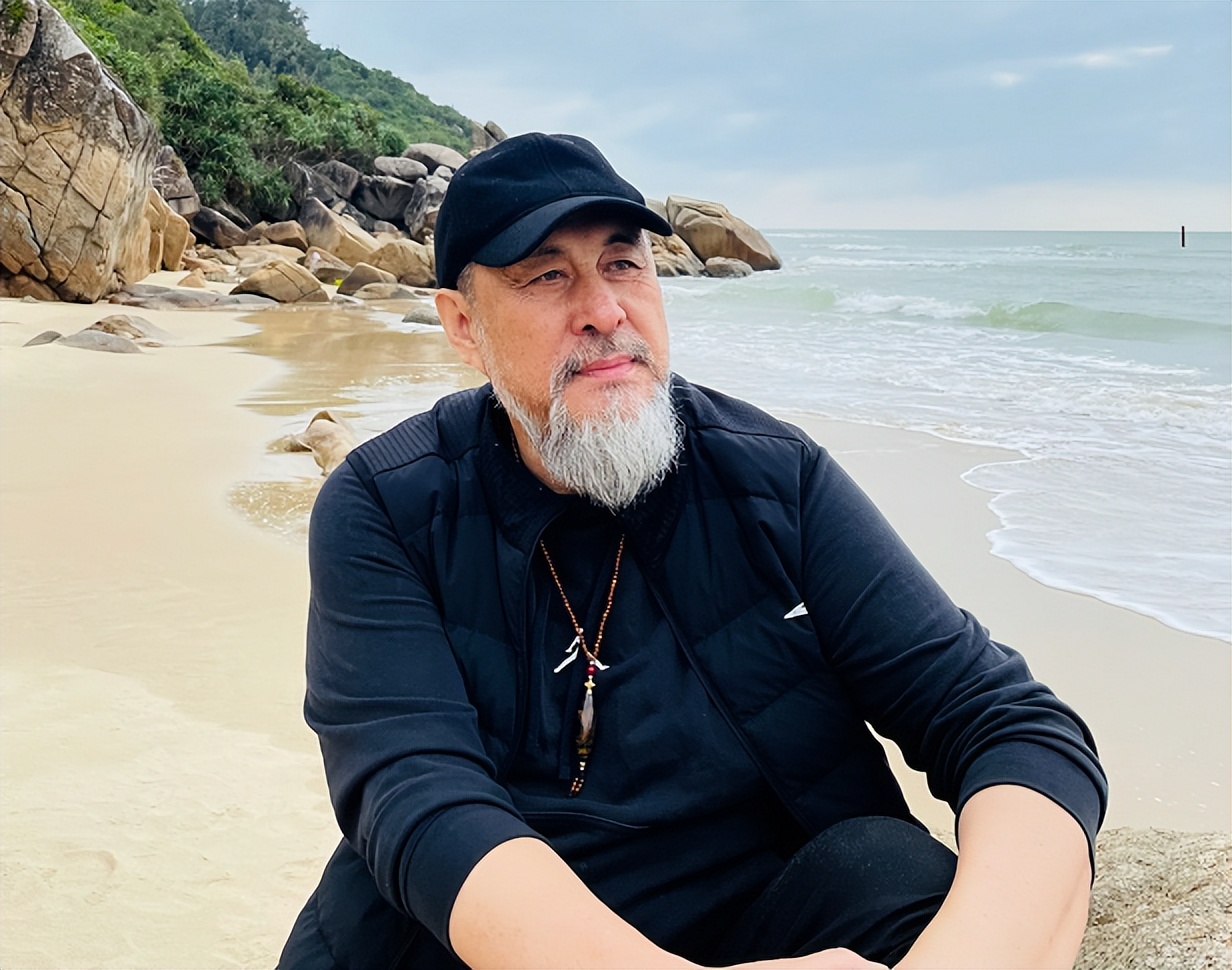 Sun Yanjun, the actor of Liu Bei, entered the play too deeply, mourned ...