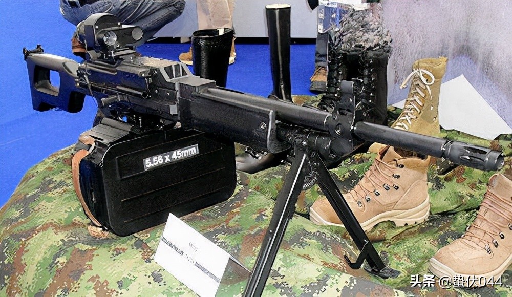 Serbian m09 10 light machine gun - iMedia