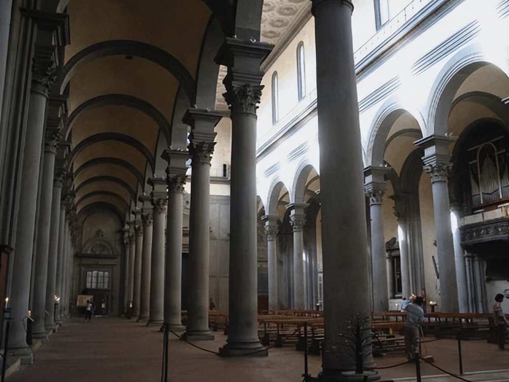 1723 Italian architect's revival of classical architectural style - iMedia