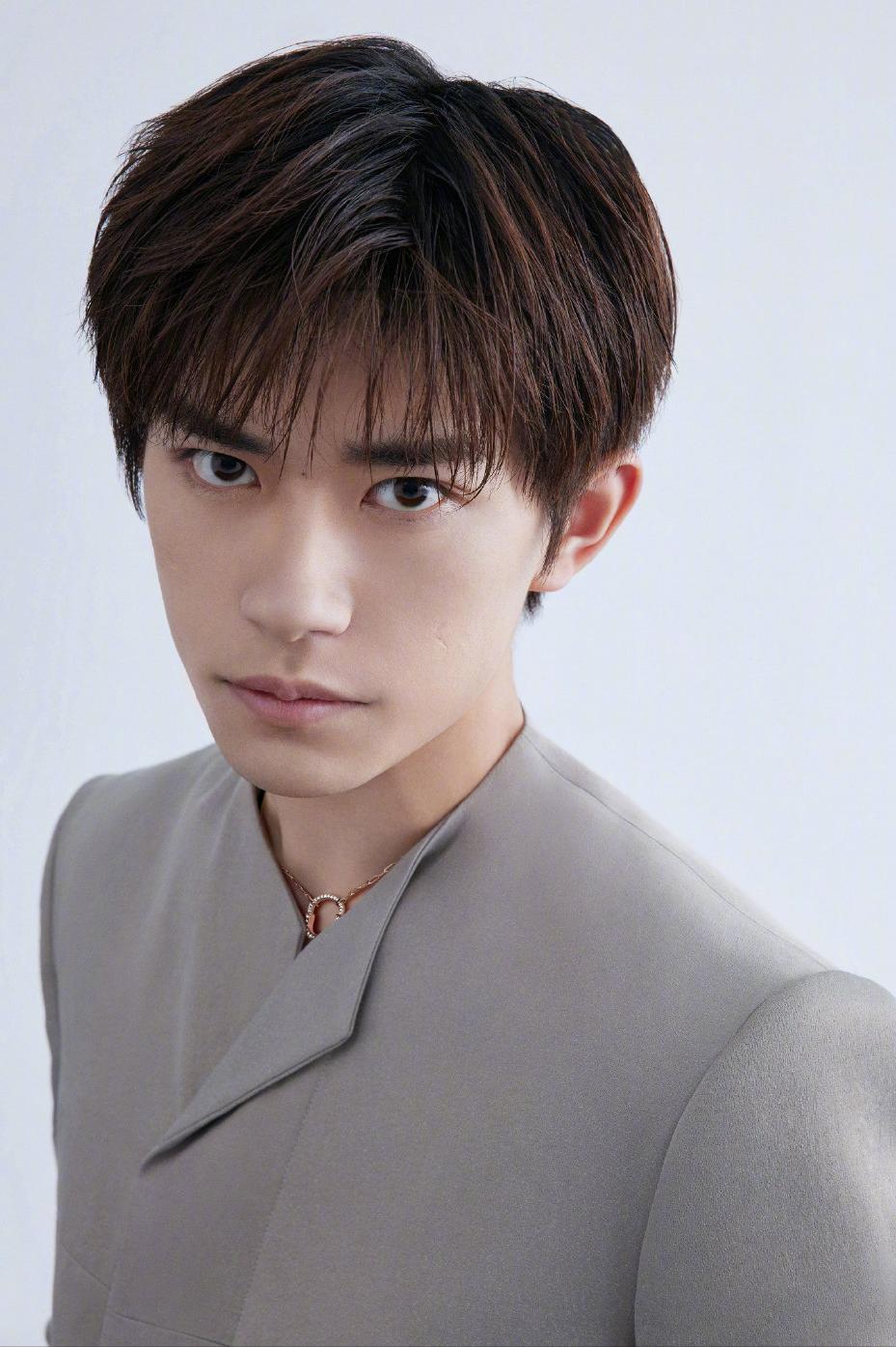 Yi Yang Qianxi has not been in the group for nearly a year, and the ...