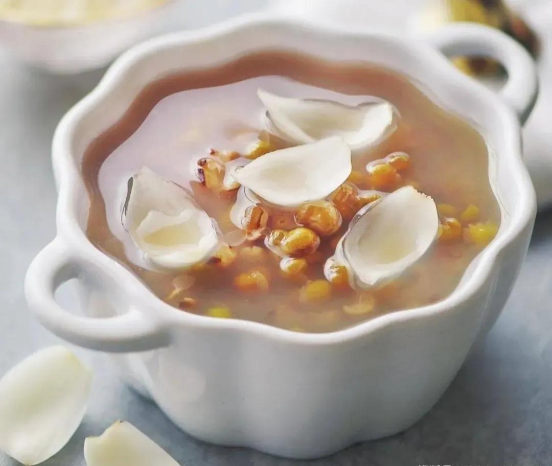 In the scorching summer, come to a bowl of Lily Mung Bean Soup (u‿ฺu ...